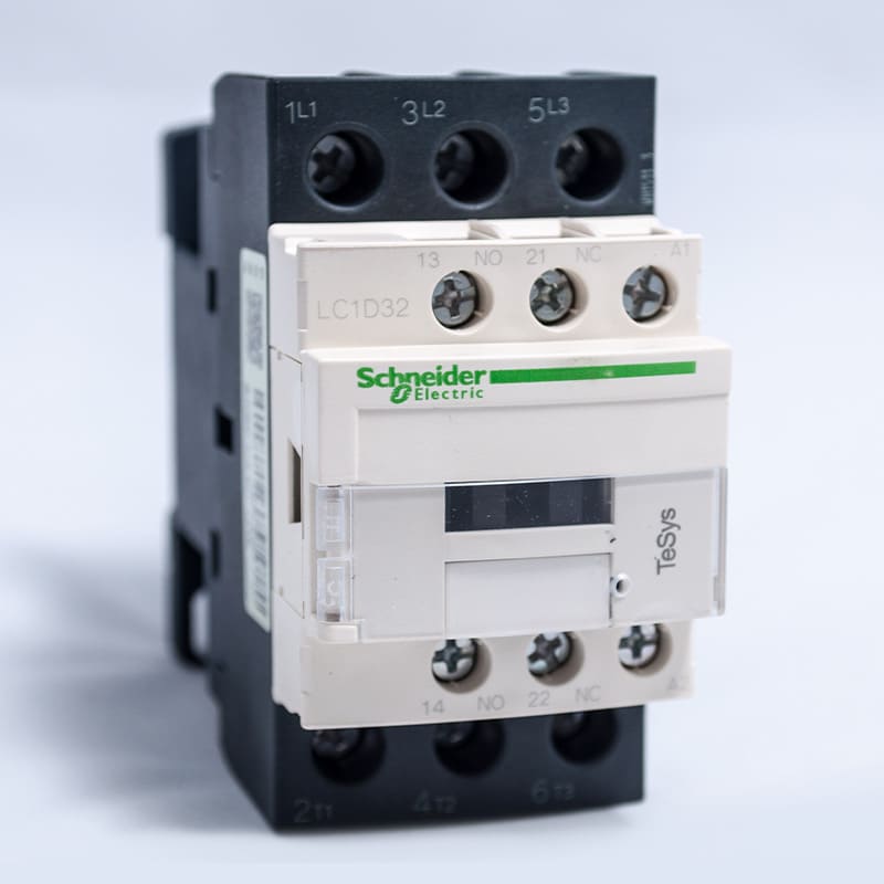 Contactor 32 A 24V CC | Automaticsa.cl